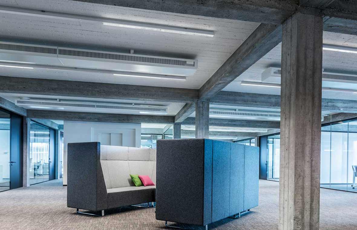 E-Line Next: Modernes LED-Lichtband für alle Anwendungen | TRILUX