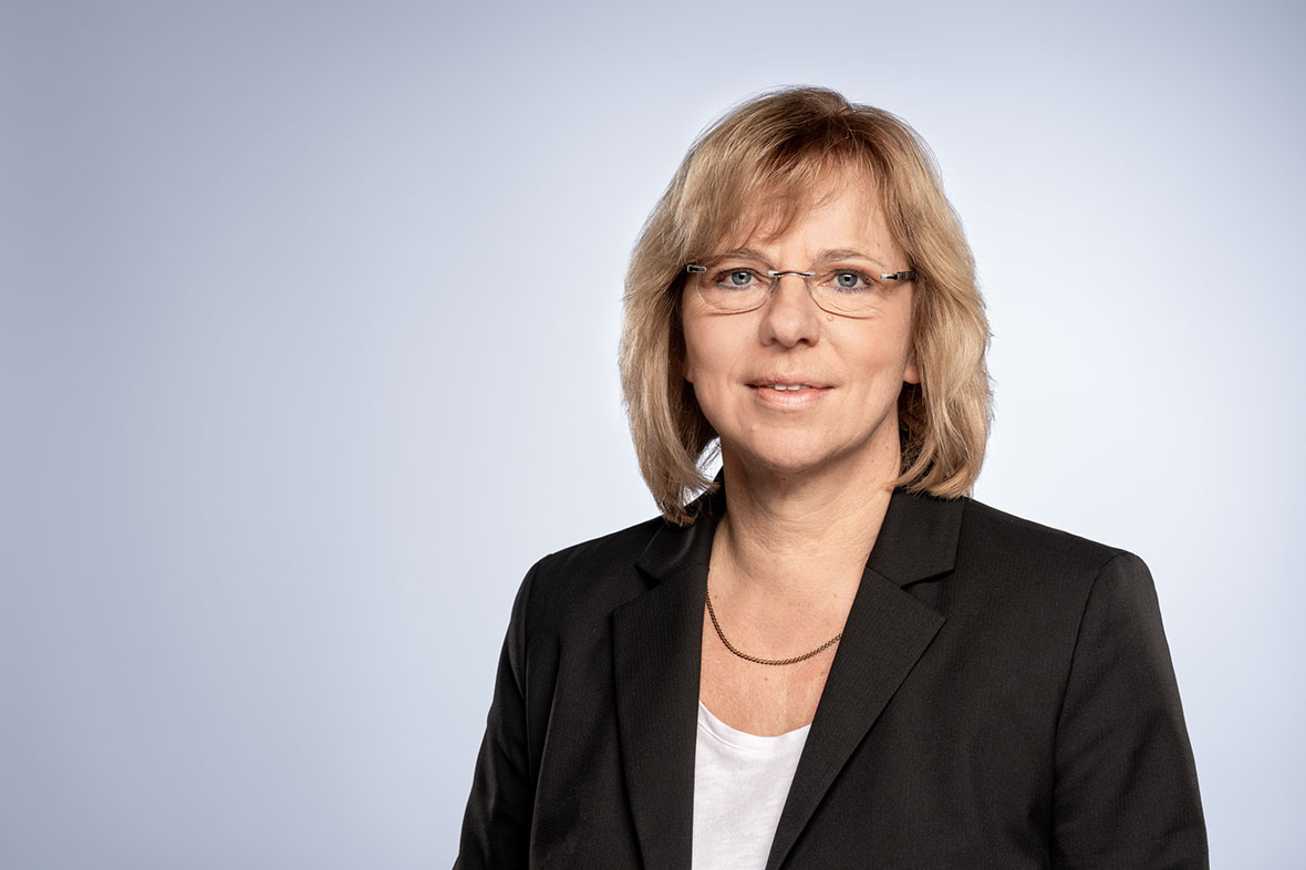 Kontakt zum Auftragsservice | TRILUX Simplify Your Light