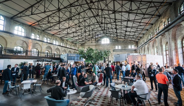 LED lighting & individual lighting solutions | TRILUX